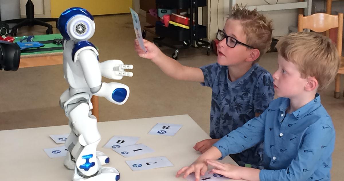 De toegevoegde waarde van een robot voor je school | PO-Raad